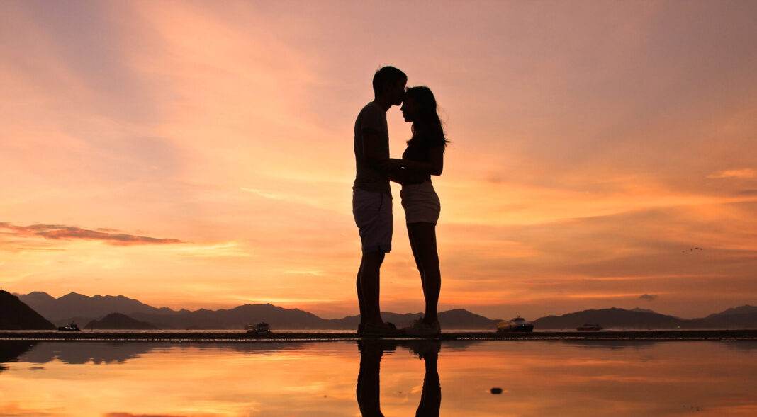 How To Kiss? - 7 Different Types Of Kisses | Lifestylesgo.com